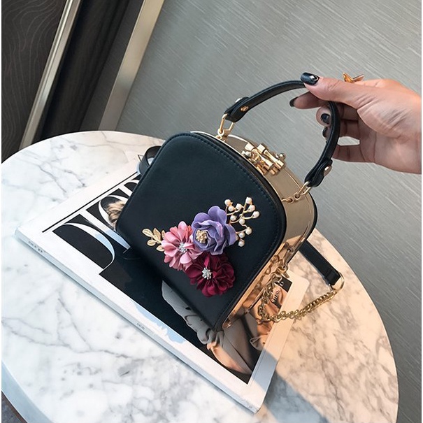 Jual DS898 TAS MODEL BARU TAHUN 2022 ( BOX ) TAS SELEMPANG WANITA TAS ...