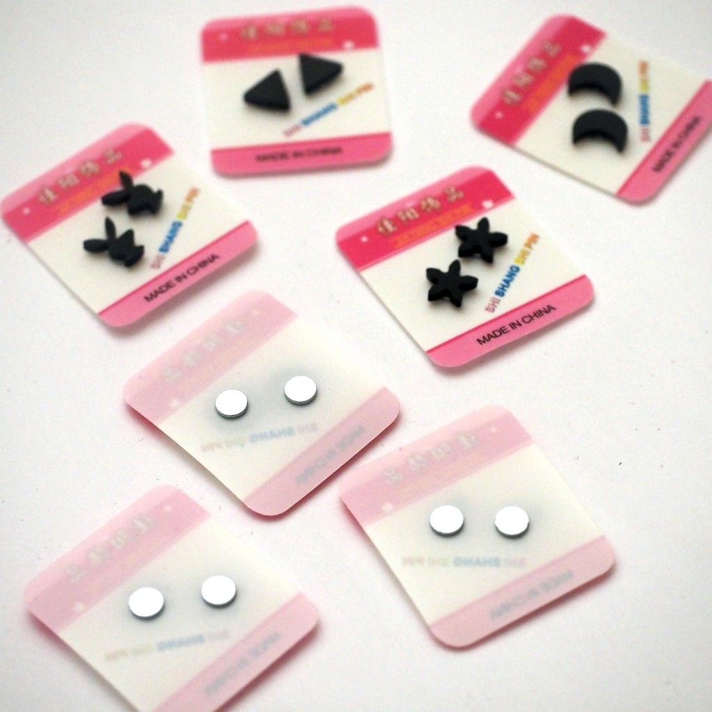 Jual Anting Magnet Tempel Fashion Korea Hitam Motif Bintang Bunga Kotak ...