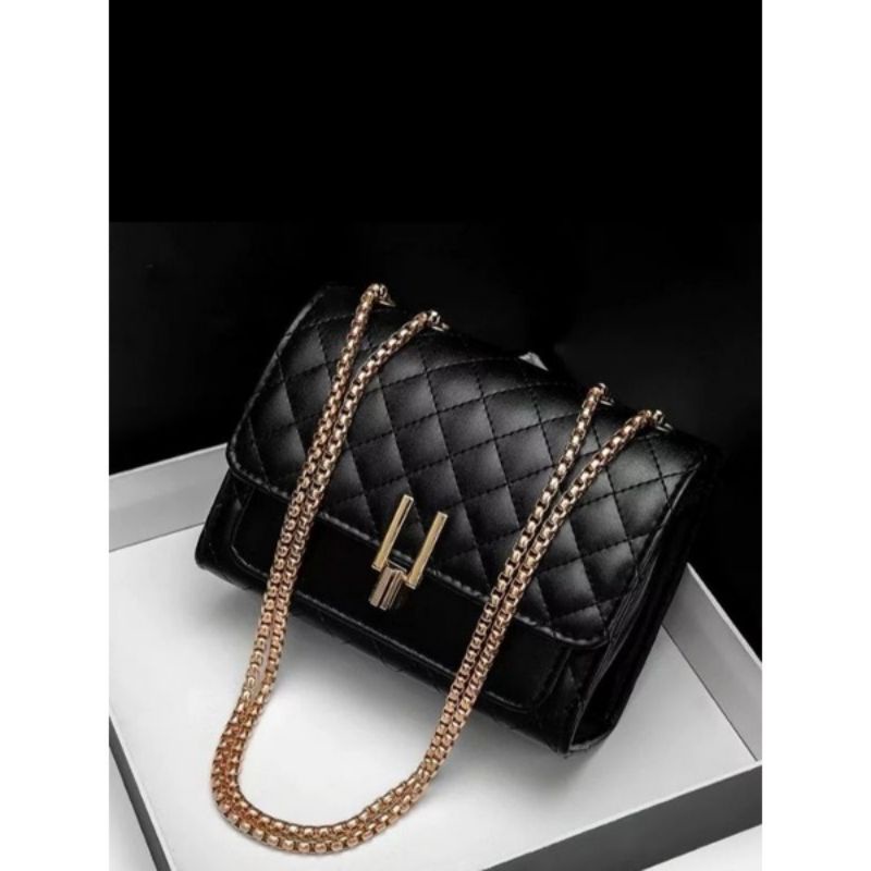 Jual GTC - AMORA GOLD SLING BAG WANITA/TAS TALI RANTAI/TAS FASHION/TAS SELEMPANG | Shopee Indonesia