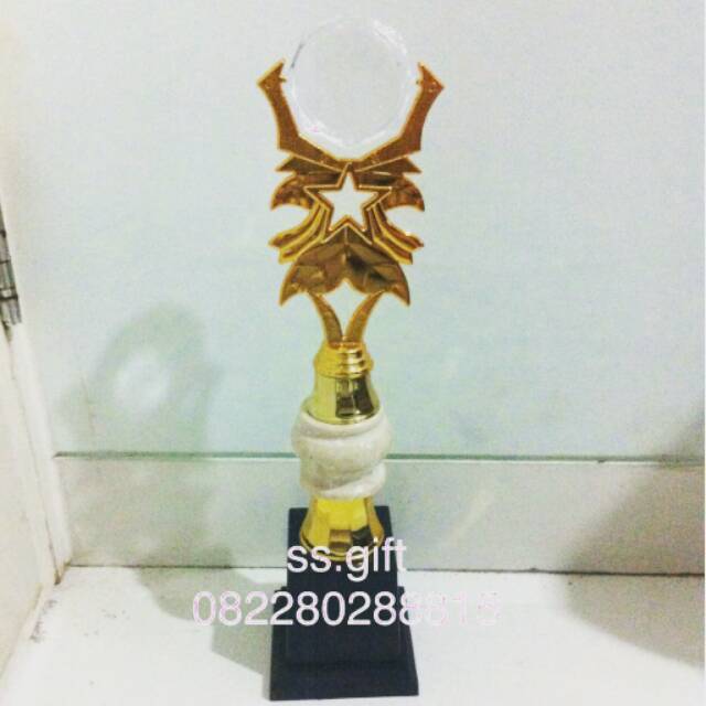 Jual Piala Marmer Figur Kaca / Glass Figure Marble Trophy | Shopee ...