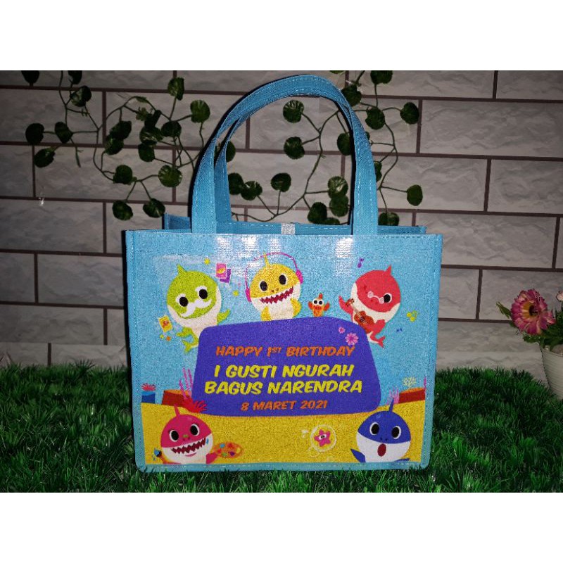 Jual TAS ULTAH FREE DESAIN / GOODIEBAG ULANG TAHUN MURAH | Shopee Indonesia