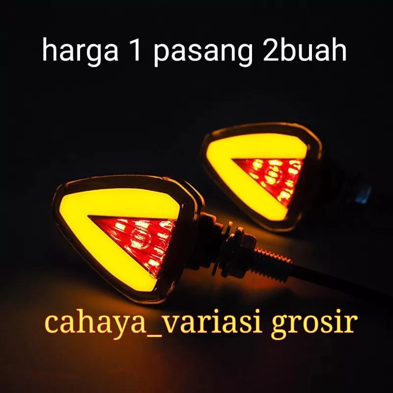 Jual Lampu Sein Led Mini 2 Warna Sen Led Mini Segitiga Sein Senja Universal Motor D130 | Shopee ...