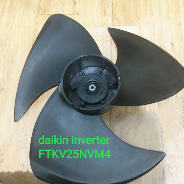 Jual Baling kipas outdoor ac split daikin inverter FTKV25NVM4 original ...