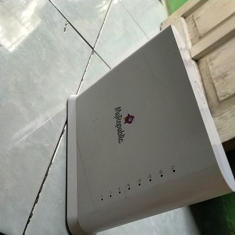 Jual My Republic WiFi Hub TG389ac HP unit saja | Shopee Indonesia
