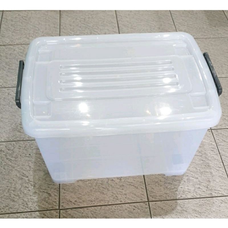 Jual Box Container Ezy CB 45 Liter Roda Bening Kotak Multiclub ...