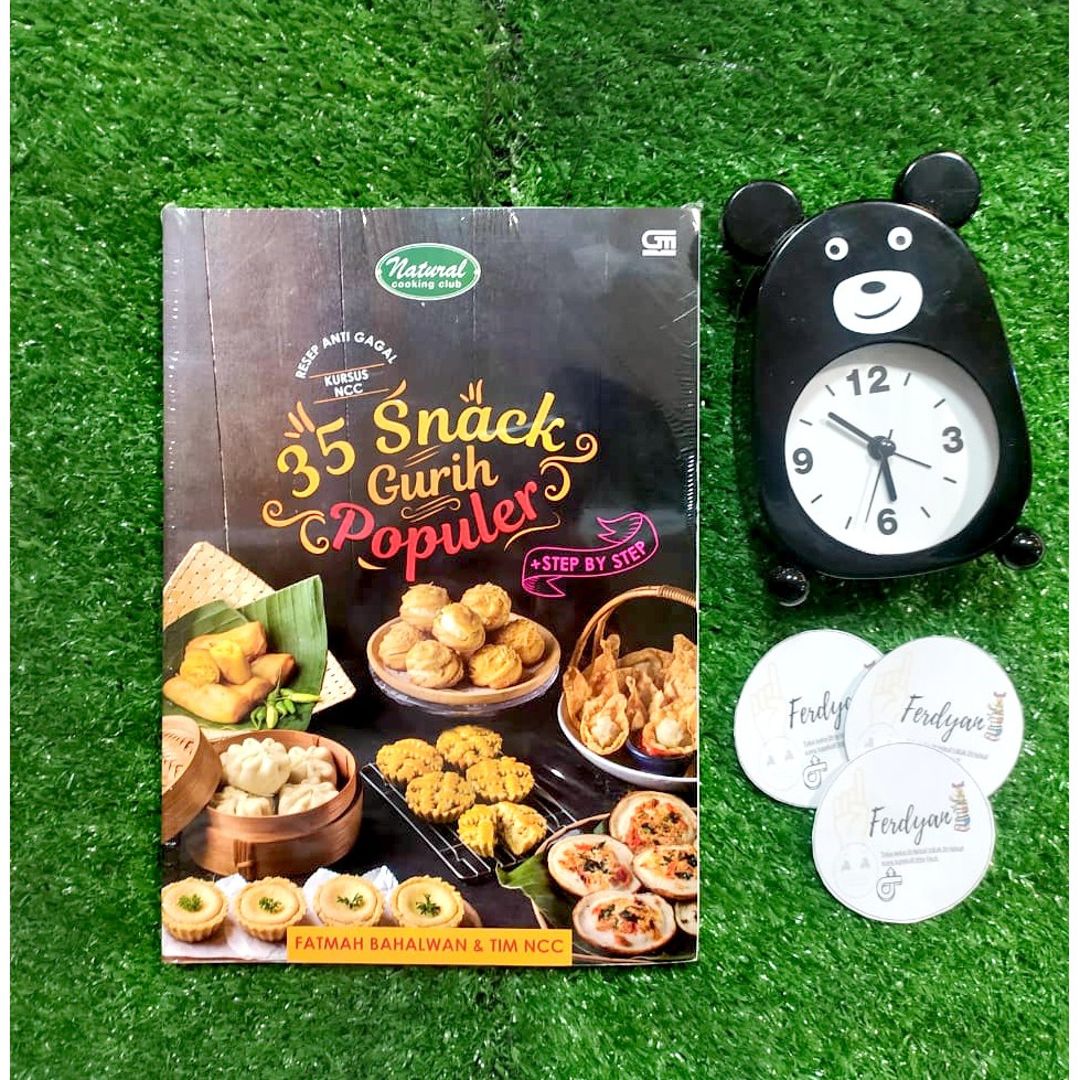 Jual Buku 35 Snack Gurih Populer + Step by tep Resep Antigagal Kursus ...