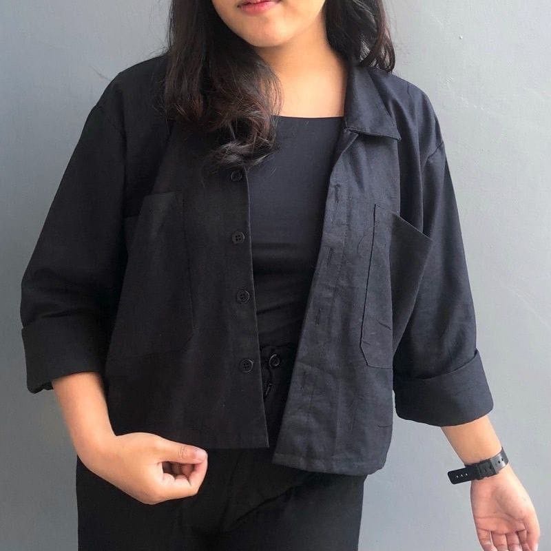 Jual KEMEJA CEWEK CROP RAMI POCKET | BASIC SHIRT TOP KEMEJA | KEMEJA ...