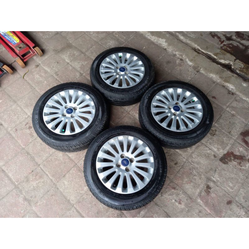Jual VELG ORIGINAL COPOTAN MOBIL FORD FIESTA RING 15 pcd 4x100 | Shopee ...