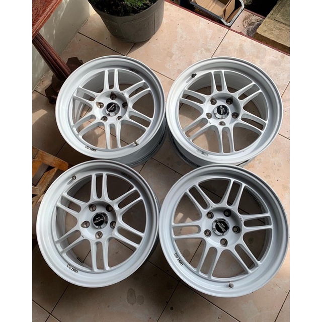 Jual velg rpf r17 5x114pcd et38 lebar 7.5rata | Shopee Indonesia