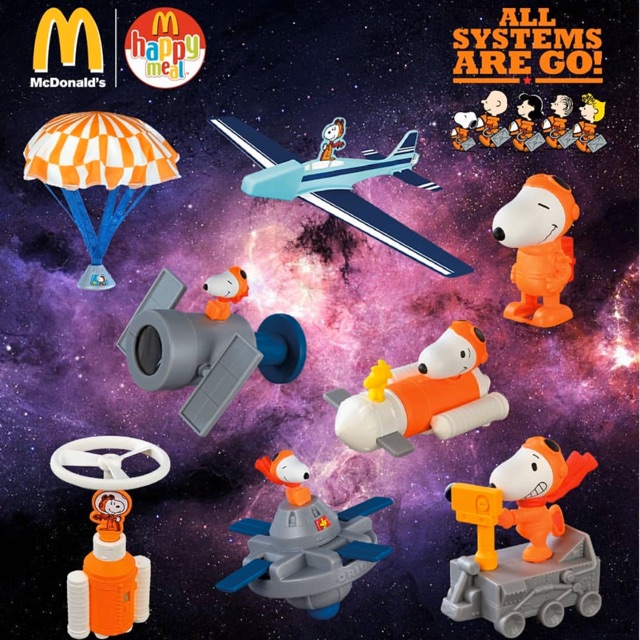 Jual Happy Meal Toys Snoopy / Mainan Happy Meal Mcd Snoopy | Shopee ...