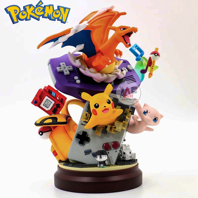 Jual Statue Pokemon Nintendo evolution Pikachu Charizard Mew edisi ...