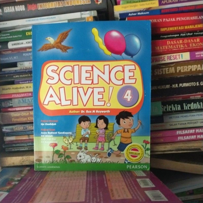Jual buku science alive 4 | Shopee Indonesia