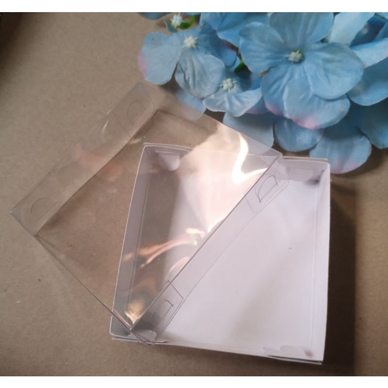 Jual paperbox mika 9x9x2,5/ dus mika custom ukuran | Shopee Indonesia