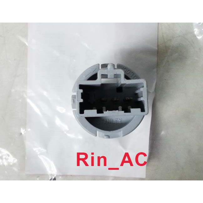 Jual ORIGINAL Soket Socket Fiting Fitting Bohlam Lampu Rem Stop Malem ...