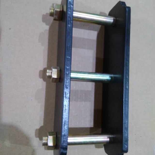 Jual Anting Per Spring Shackle Jimny Katana Kotrik 15 cm harga Satuan ...