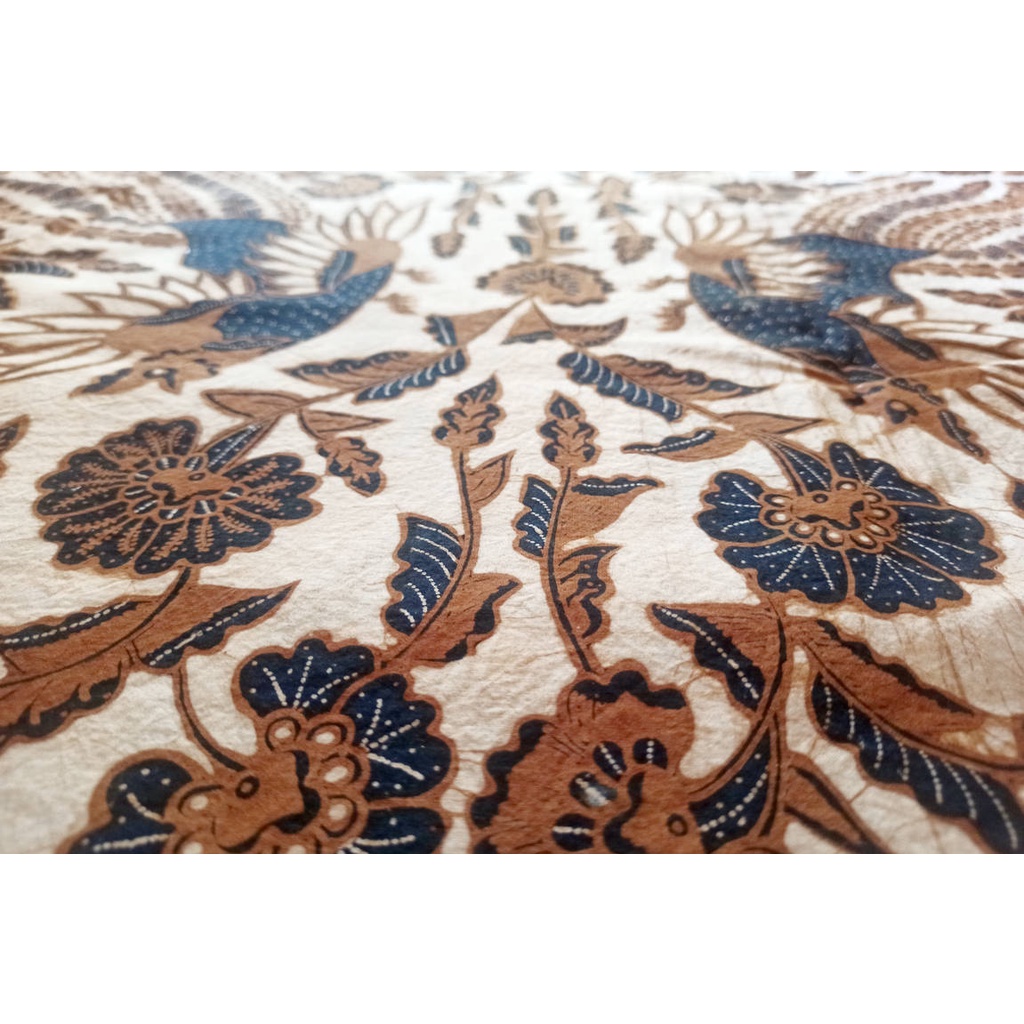 Jual Kain Batik Tulis Tradisional Indonesia Motif Merak Sinanding ...