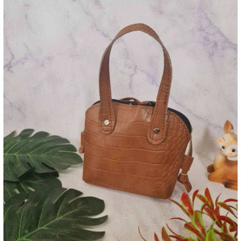 Jual Tas croco mini KAKA sling bag mini croco | Shopee Indonesia