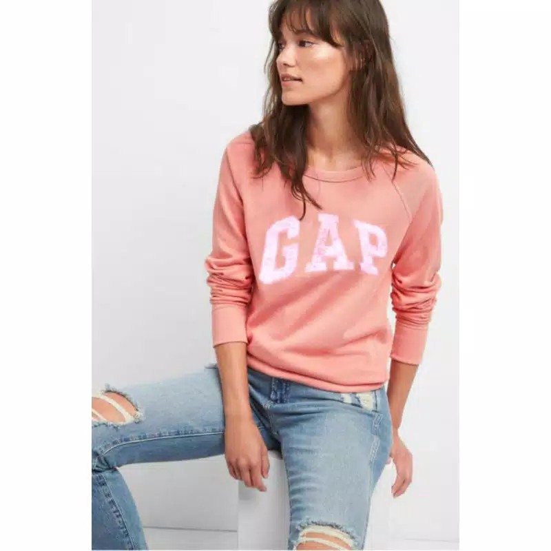 Jual GAP WOMEN Vintage Soft Gap Logo Raglan Sweatshirt ORANGE | Shopee Indonesia