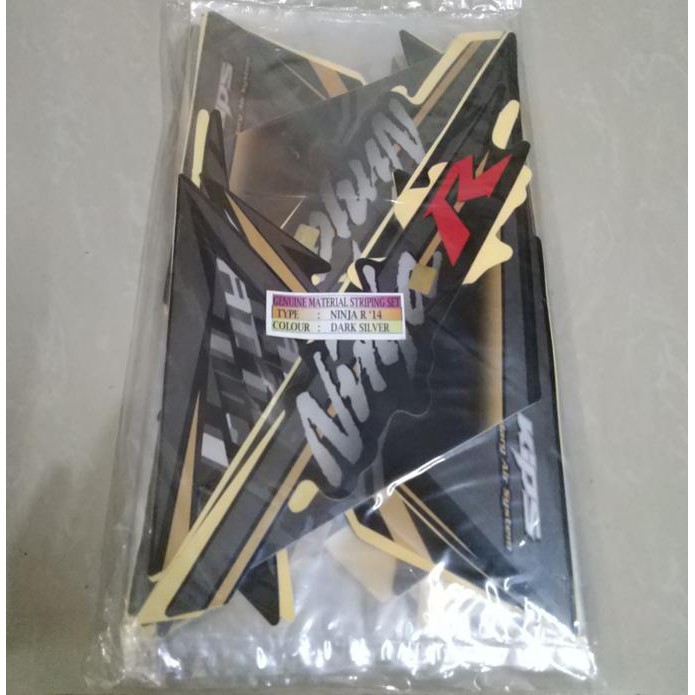 Jual Jual Stiker Bodi & Lis Body & Striping Ninja R 2014 Hitam Ayo Beli ...