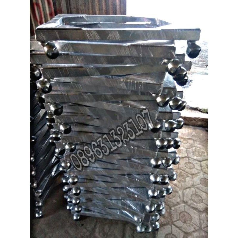 Jual TATAKAN KULKAS/ ALAS KULKAS RODA/ALAS kaki kulkas universal ...