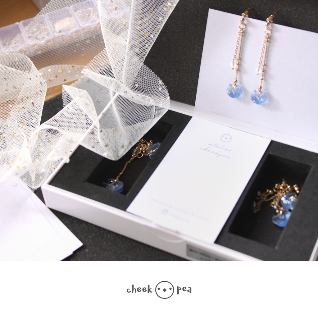 Jual Semi Custom Earrings cheekpea (Preorder) | Shopee Indonesia