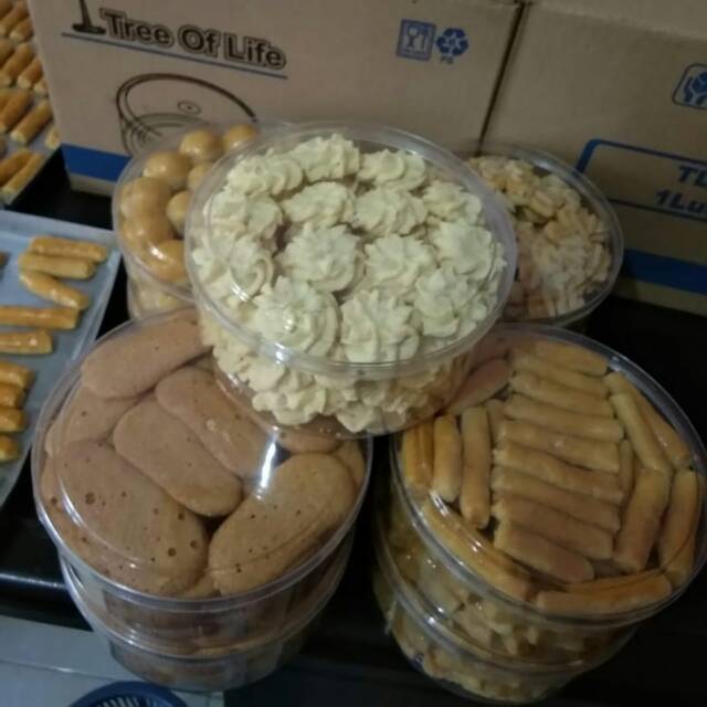 Jual Macam macam Kue kering/ cemilan lebaran | Shopee Indonesia