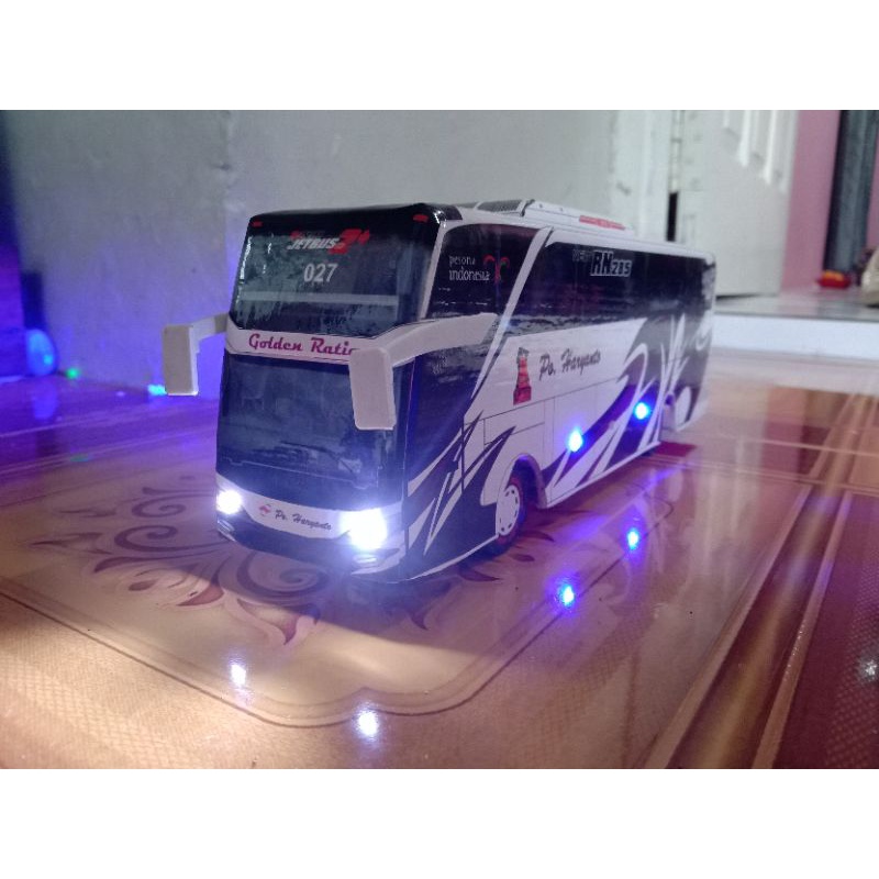 Jual miniatur bus/bis mainan ukuran 28cm,Agramas, Haryanto restu ...