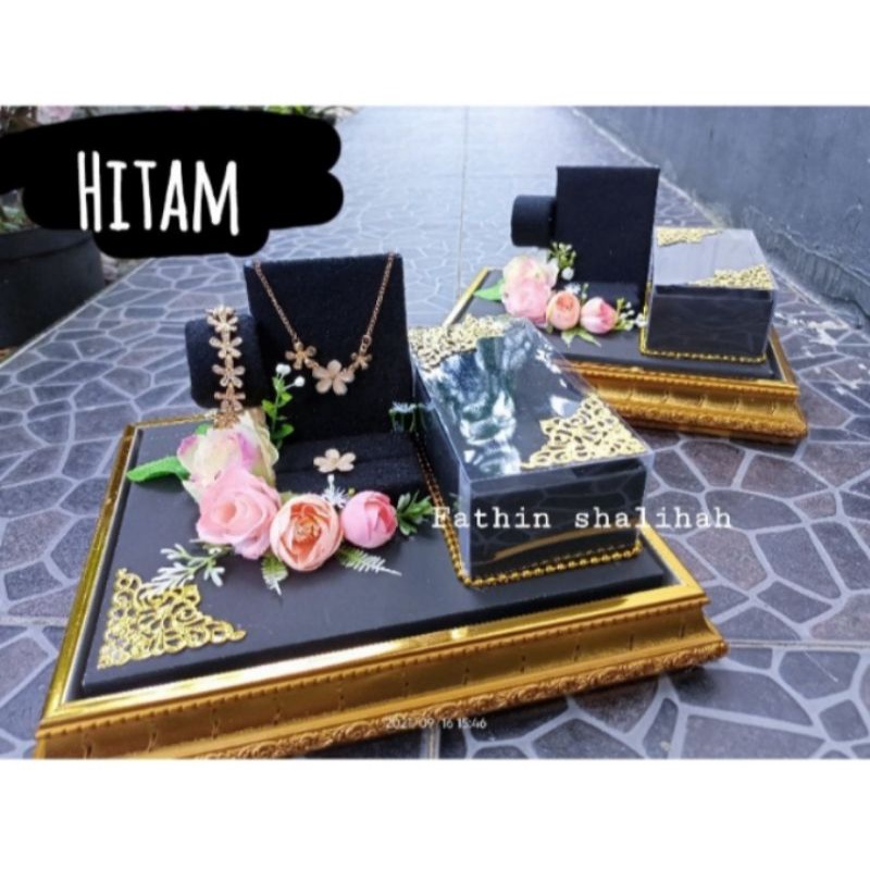 Jual Tempat Mahar Pernikahan Kalung Gelang Cincin Anting Dan Uang