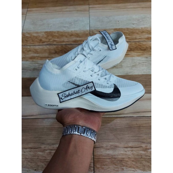 Jual Sepatu Zoom VaporFly Next 2 White Black Big Swoosh | Shopee Indonesia