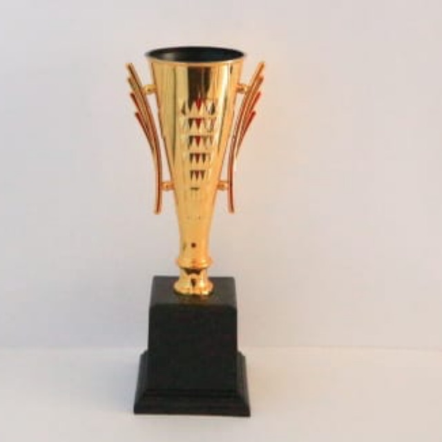 Jual Piala CUP ( 35 cm ) Piala Cup Diamond Murah | Shopee Indonesia