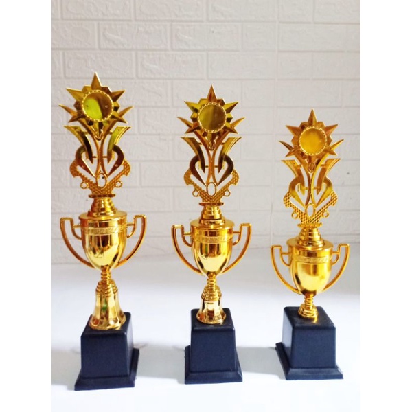 Jual PIALA CUP plus figure SET JUARA 1 2 3 | Shopee Indonesia