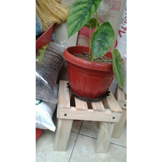Jual STANDING POT BUNGA KAYU / RAK TANAMAN HIAS / RAK POT KAYU ...