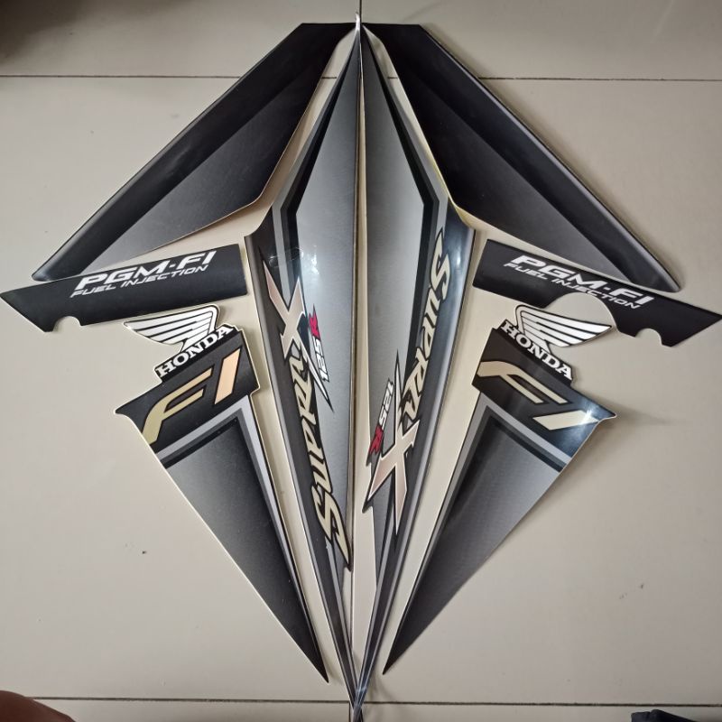 Jual striping honda supra x 125 r 2009 2010 pgm fi injeksi body abu ...