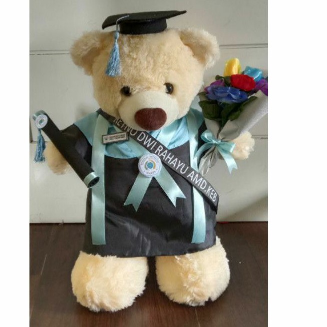 Jual Boneka Wisuda Ukuran Besar 60cm Custom Warna Toga Selempang Nama ...