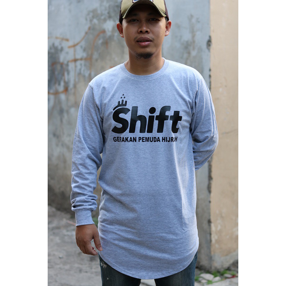 Jual Paketan Kaos dan Topi SHIFT GERAKAN PEMUDA HIJRAH (PANJANG ... Jual Paketan Kaos dan Topi SHIFT GERAKAN PEMUDA HIJRAH (PANJANG ...