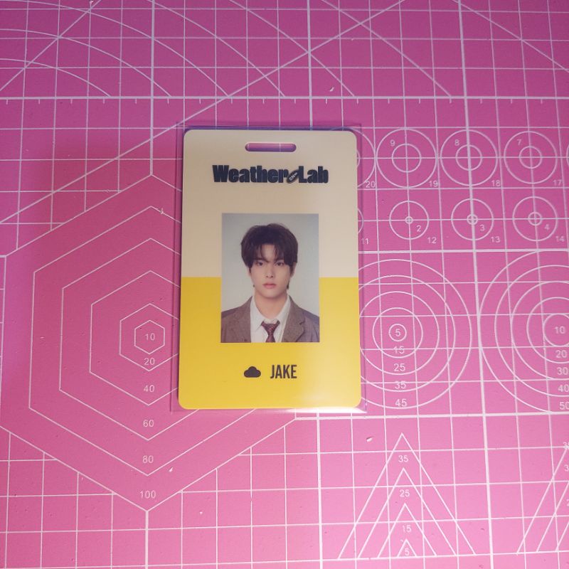 Jual id card jake sg season greetings 2022 | Shopee Indonesia