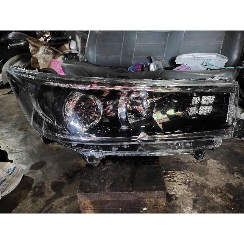 Jual Headlamp Innova Reborn Venturer Original | Shopee Indonesia