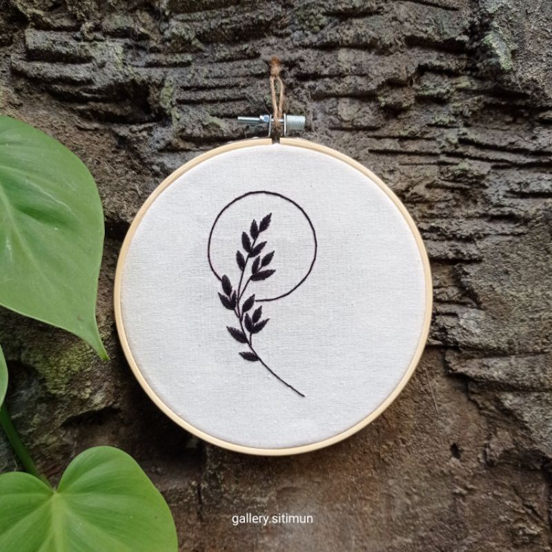 Jual Embroidery Kit (Black Flower) | Shopee Indonesia