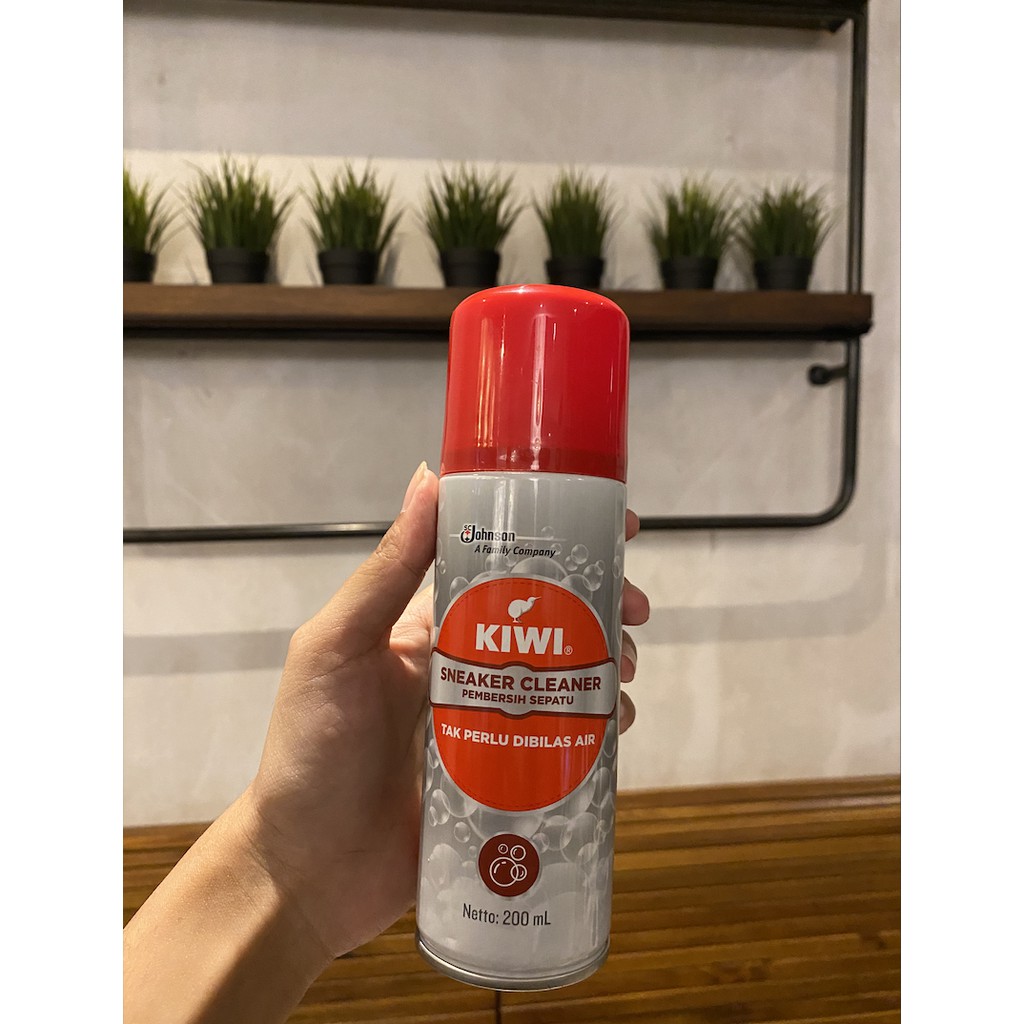 Jual KIWI SHOE CLEANER 200ML TIDAK PERLU DIBILAS | Shopee Indonesia