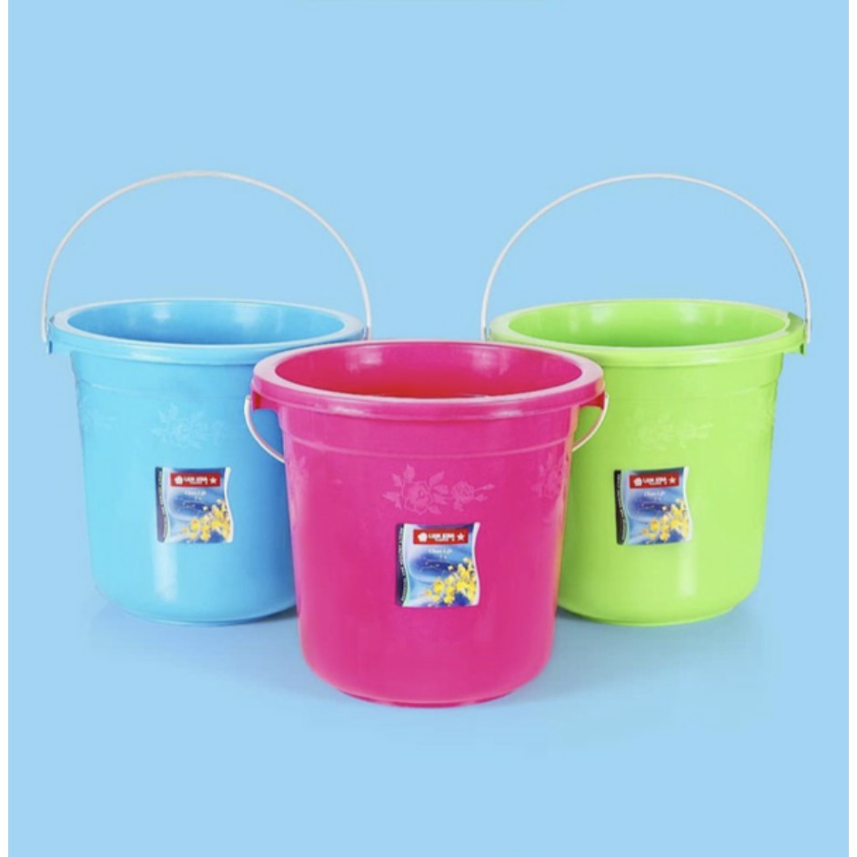 Jual Ember Lionstar 2,5 Gallons 9,5 Liter / Ember Plastik Tebal ...