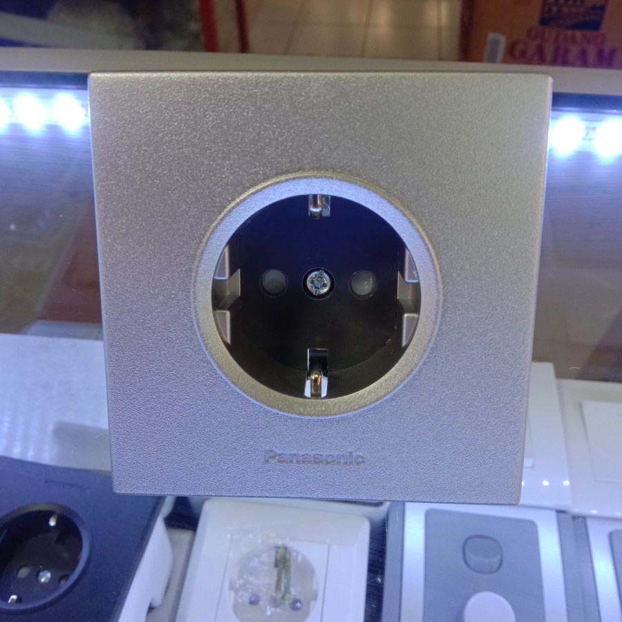 Jual Stop Kontak Panasonic Silver (Kotak) | Shopee Indonesia