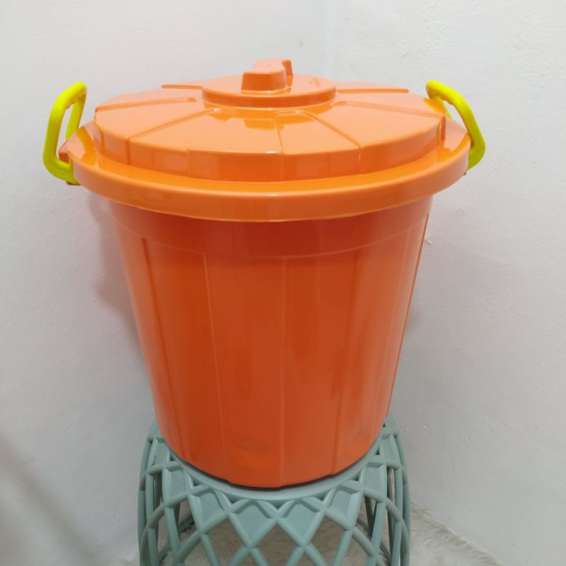 Jual Ember 10 8 6 Galon Yolanda Ember 30 40 Liter Bucket Pail dengan ...