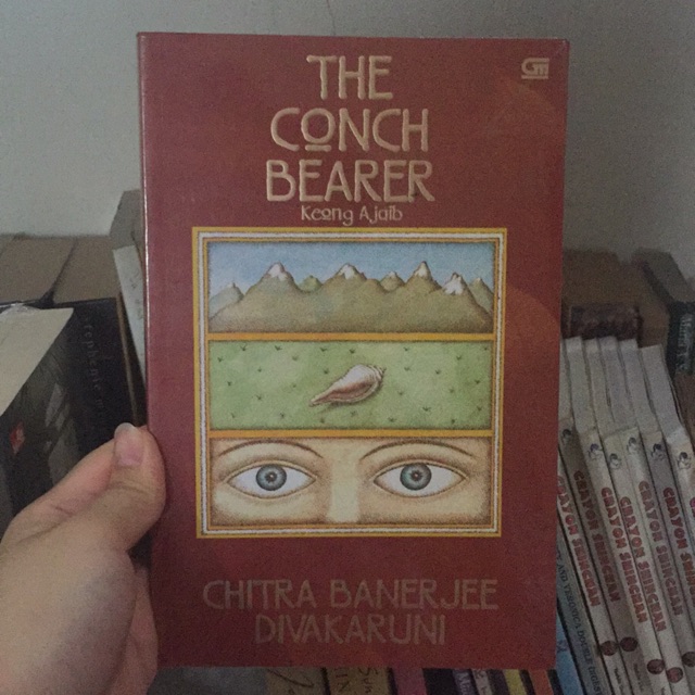 Jual Novel “The Conch Bearer” | Shopee Indonesia