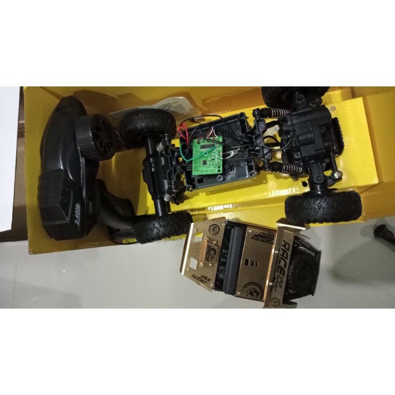 Jual SPAREPART RC QD ROCK CRAWLER Battery 4.8v 2000mAH & 3,7v 3000 mAH ...