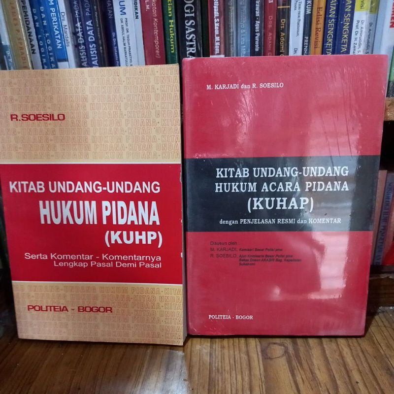 Jual 1 set buku KUHP & KUHAP by R. Soesilo | Shopee Indonesia