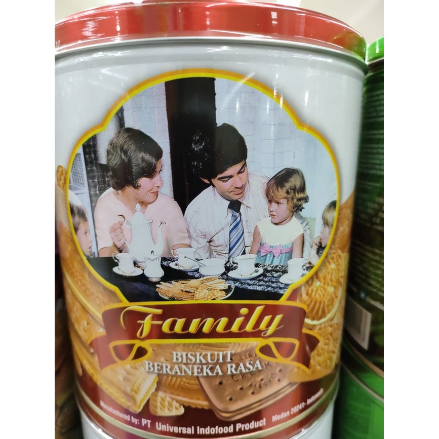 Jual UNIBIS FAMILY Biskuit All Mix Kaleng Bulat 650GR | Shopee Indonesia