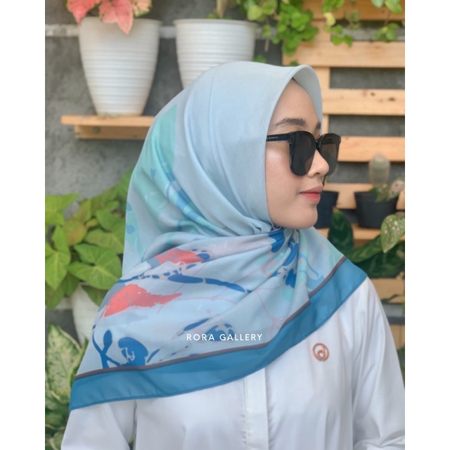 Jual Scoop&Cone X Fenita Arie WINTER LEAVES | Rora Gallery | Shopee ...