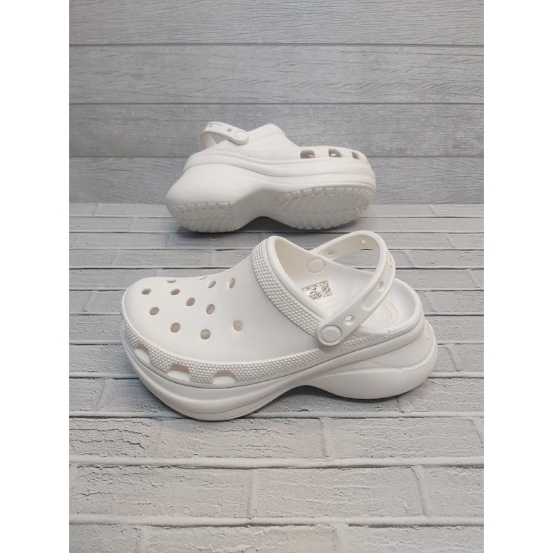 Jual Crocs Women's Classic Platform Clog | Shopee Indonesia