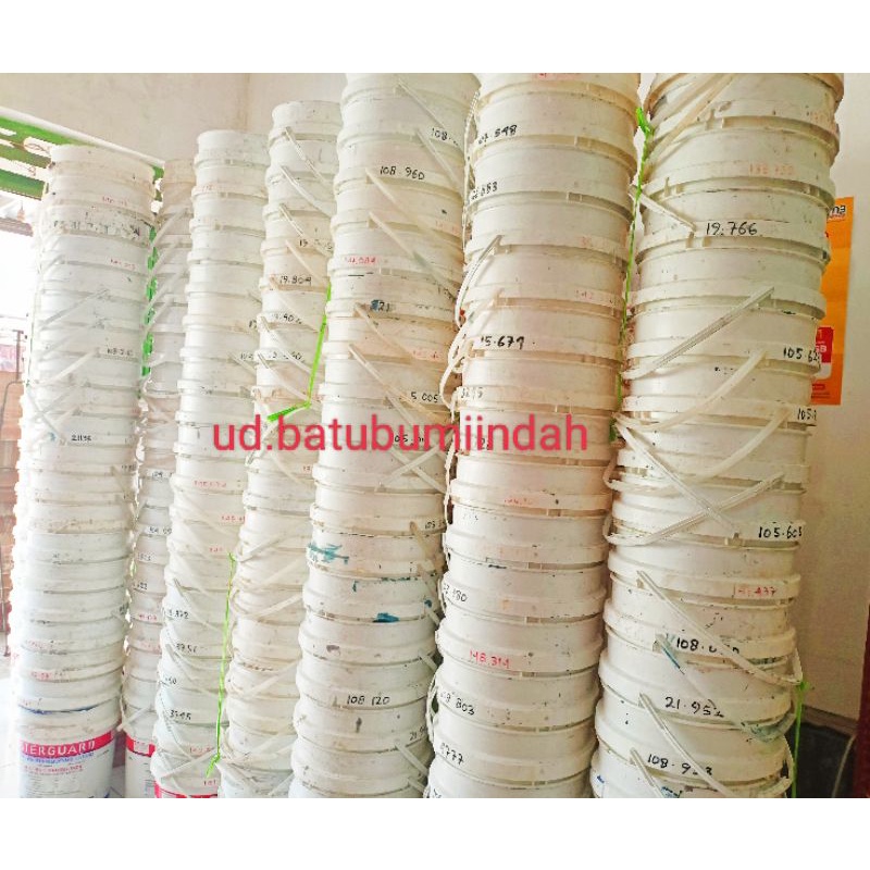 Jual Ember Cat Bekas 25kg Plus Tutup- Ember Wadah-Timba Serbaguna ...