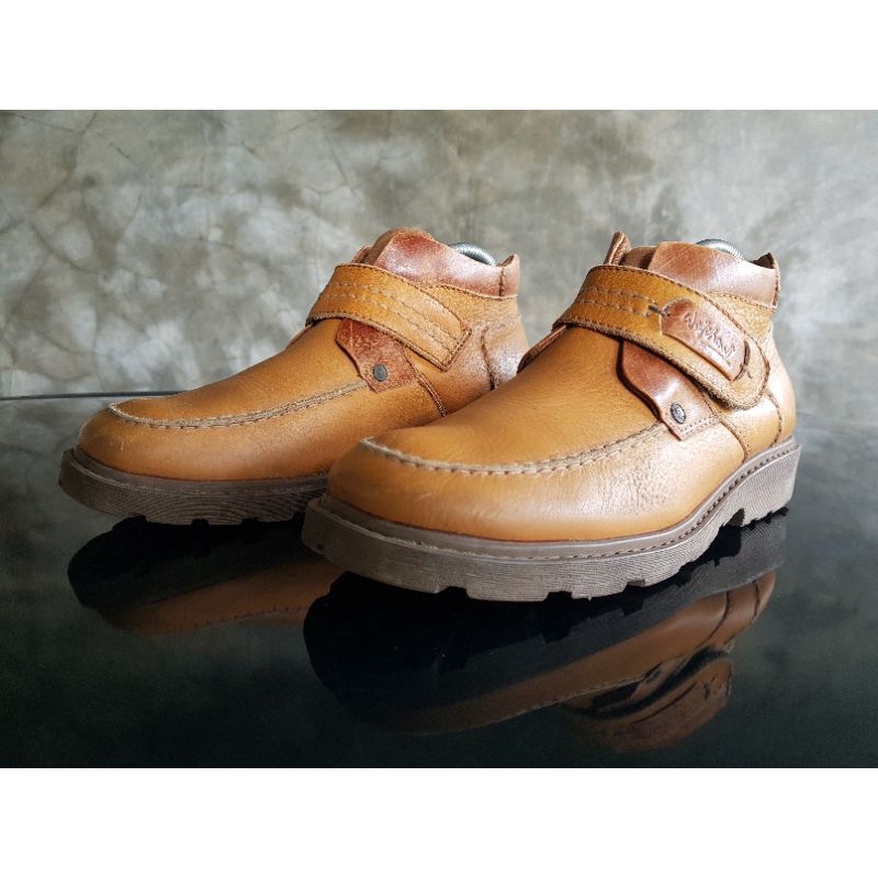 Jual Sepatu original watchout | Shopee Indonesia